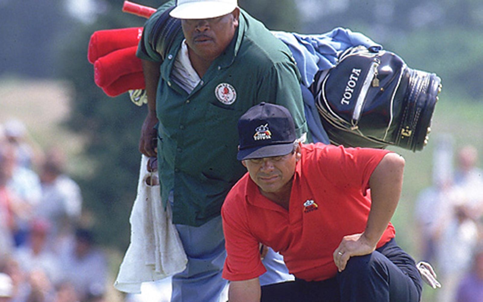 Who are the Top 5 Pro Golf Caddies? - BrandFuge