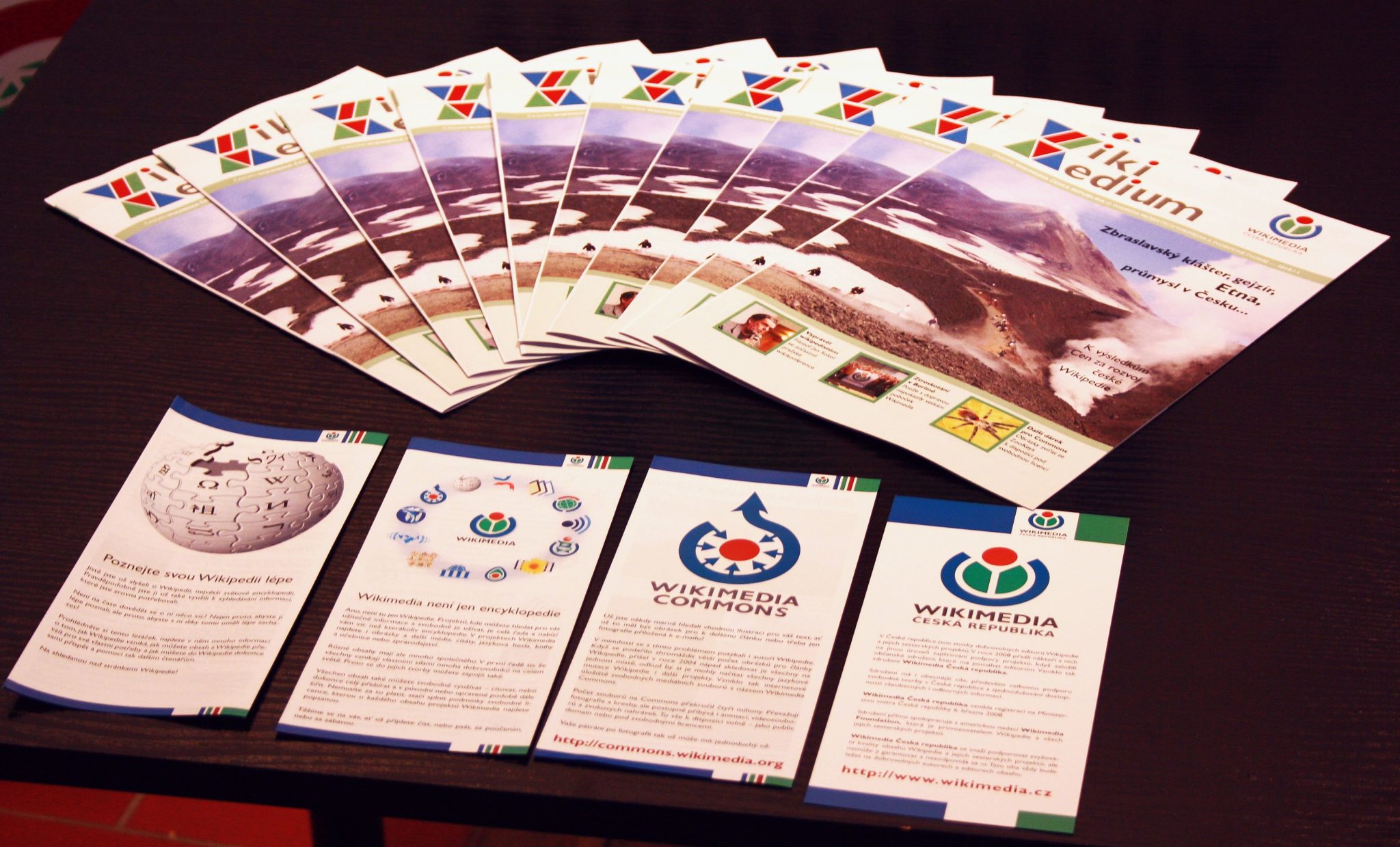 Advantages and Disadvantages of Leaflets for Advertising in 2020 ...