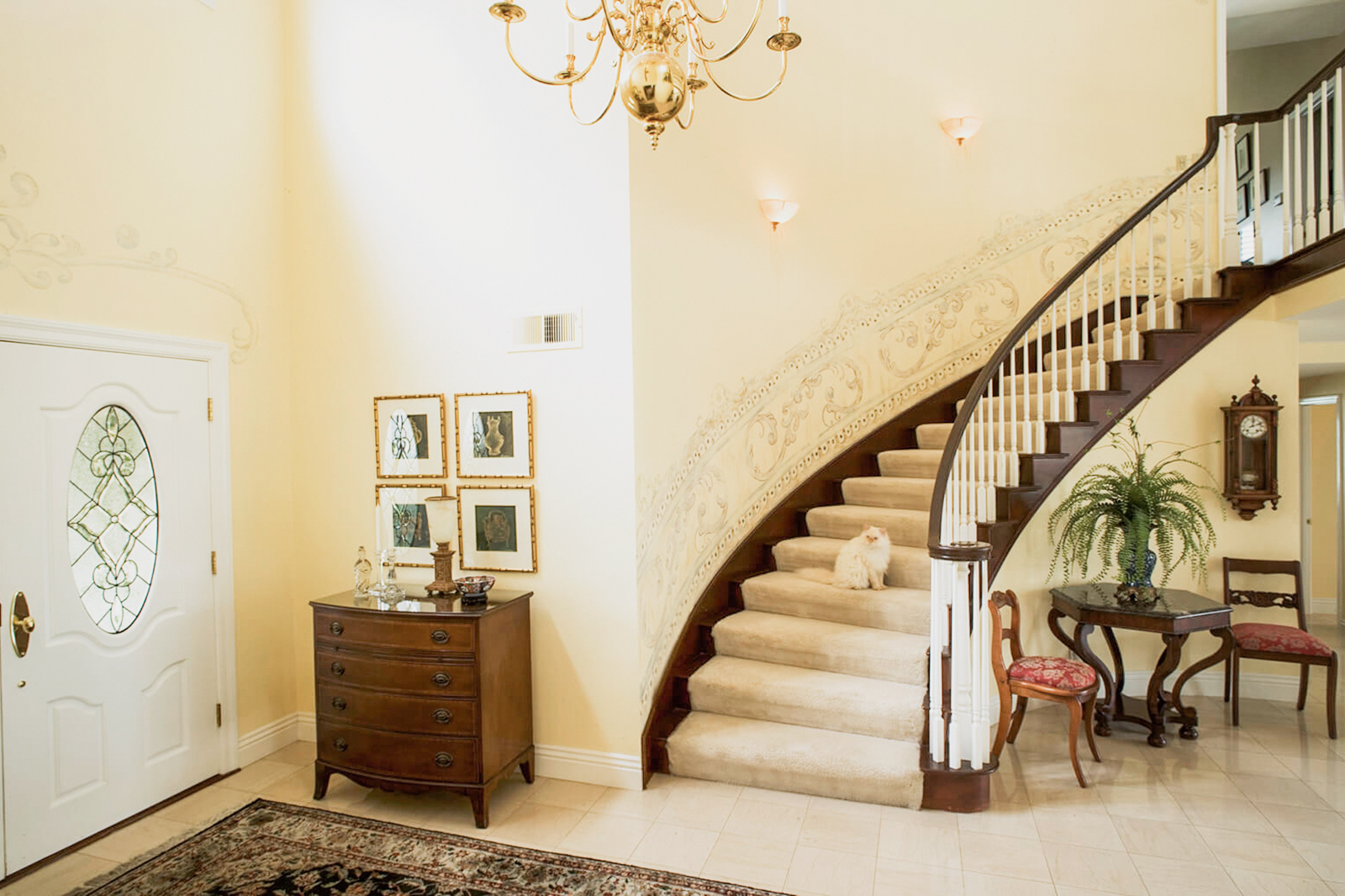 How To Upgrade Your Luxury Home Foyer - BrandFuge